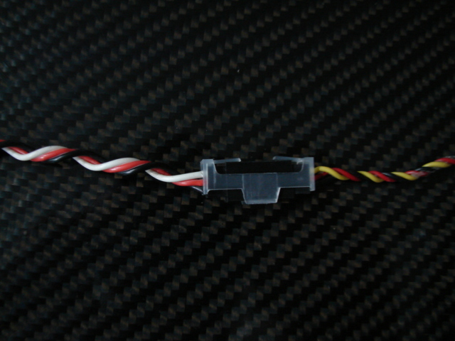 Maston's R/C Marine-Servo Connector Clip